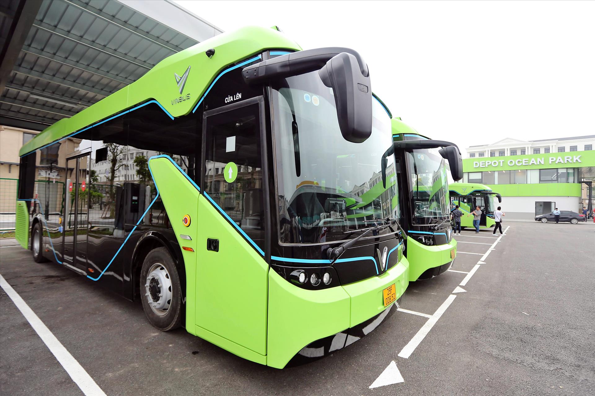 VinBus, Beginning a Journey Without Exhaust