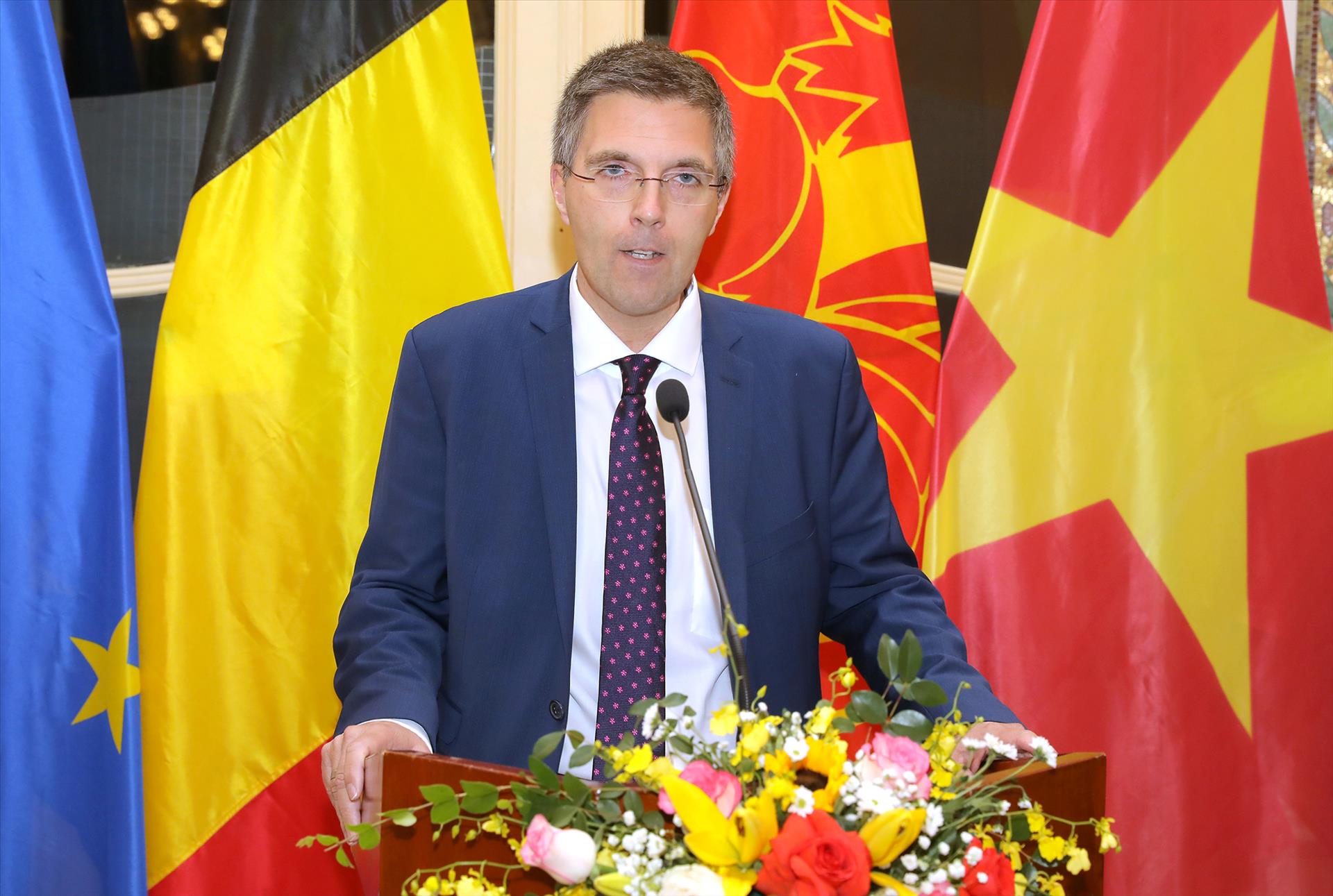 Ông Nicolas Dervaux- Người kết nối hợp tác Việt- Bỉ