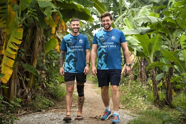 Two expats complete 2,000-km walk to raise funds for Vietnamese ...
