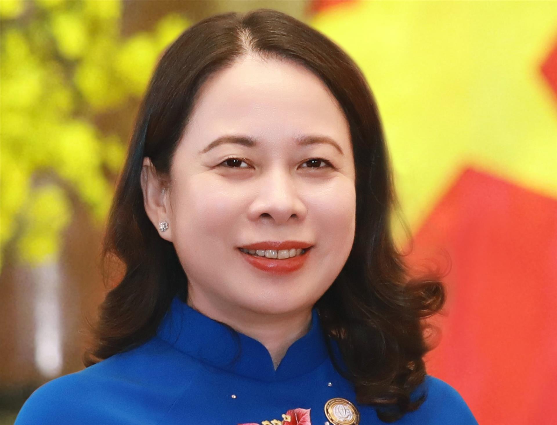 La vice-présidente Vo Thi Anh Xuân assume le rôle de présidente par intérim