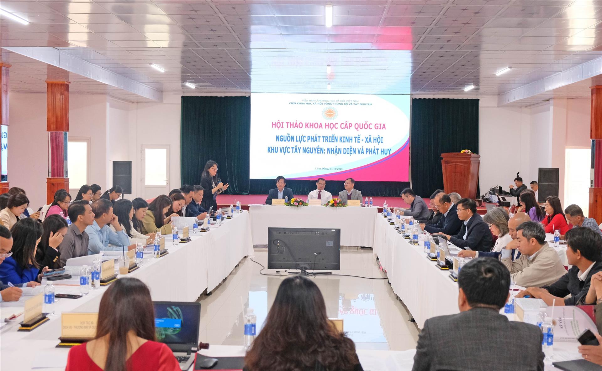 Việt Nam đang chuyển mình thành 'đối tác kiến tạo' của khu vực