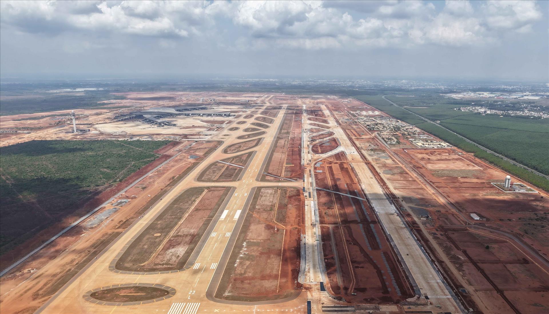 180-day campaign launched to accelerate Long Thanh airport project