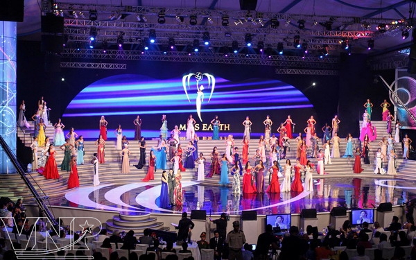 Miss Earth 2010 Crowned