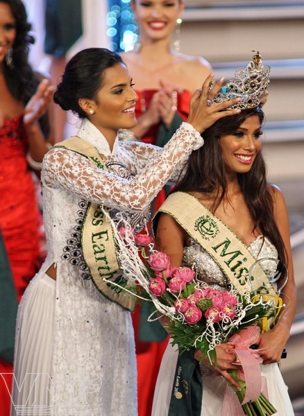 Miss Earth 2010 Crowned