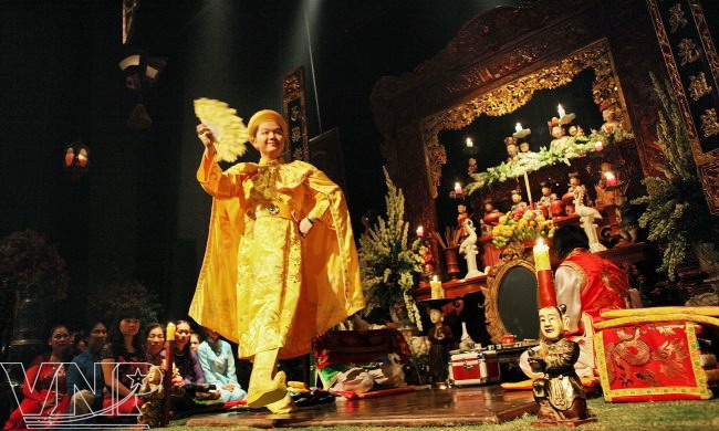 Chau Van Singing – A Unique Feature of Vietnamese Culture - Vietnam ...