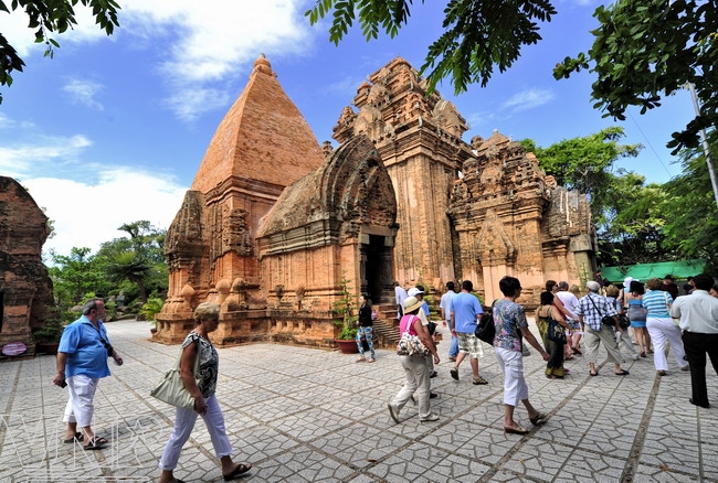The Ponagar Tower Complex-Vietnam Tourism Information