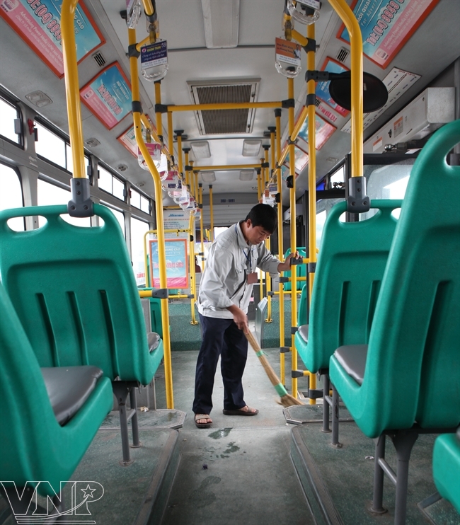 Buses in Hanoi