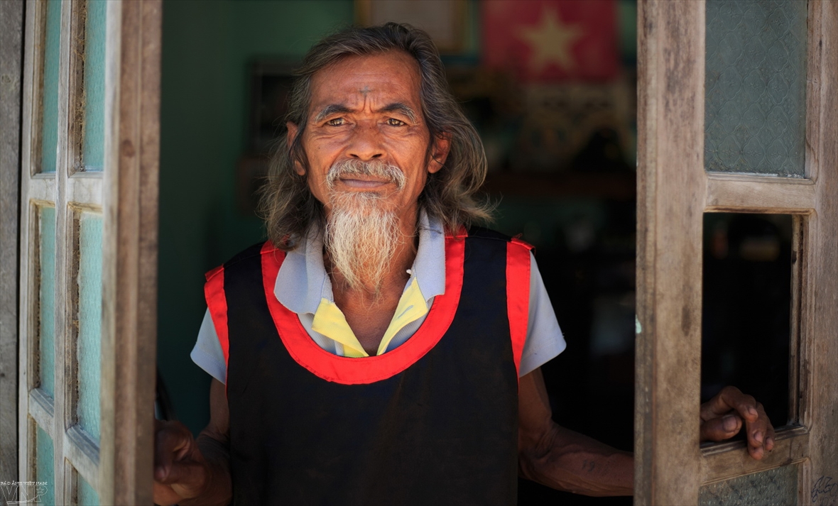 Keeping the Chapi sounds of the Raglai